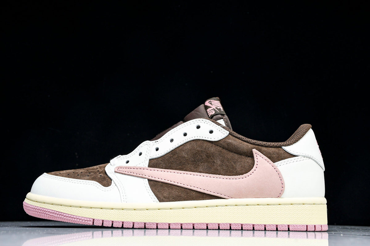 Travis Scott AJ1 Retro Low OG 'Dark Pony' – Drip Locker UK