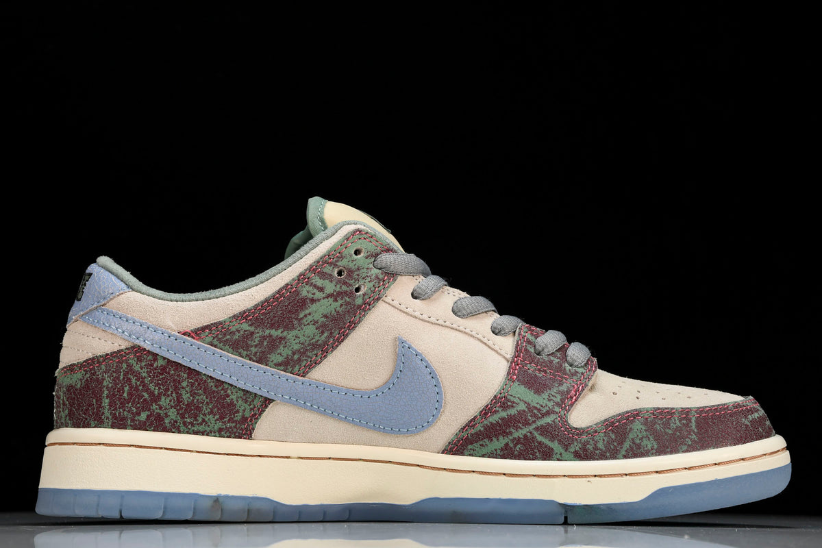 SB Dnk Low "Crenshaw Skate Club" – Drip Locker UK