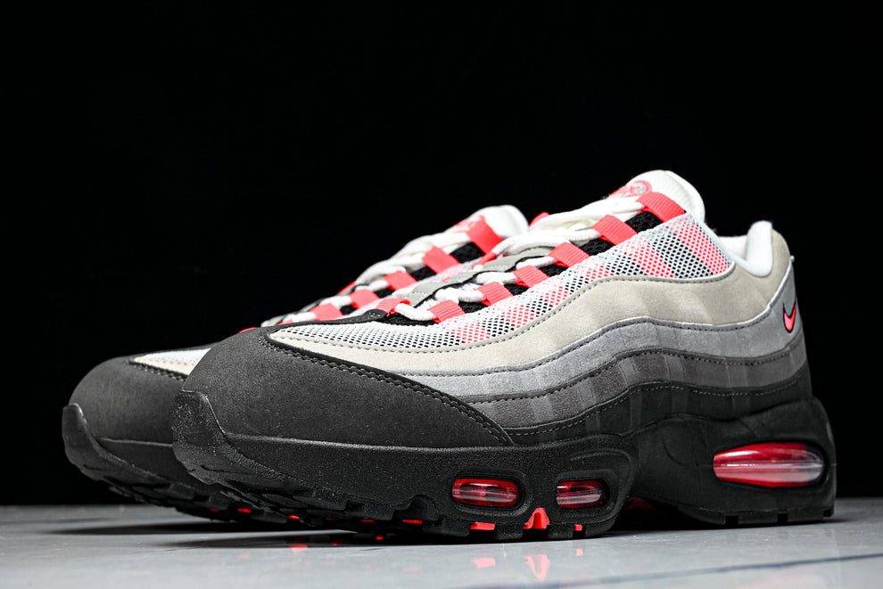 AM95 OG 'Solar Red 2.0' – Drip Locker UK