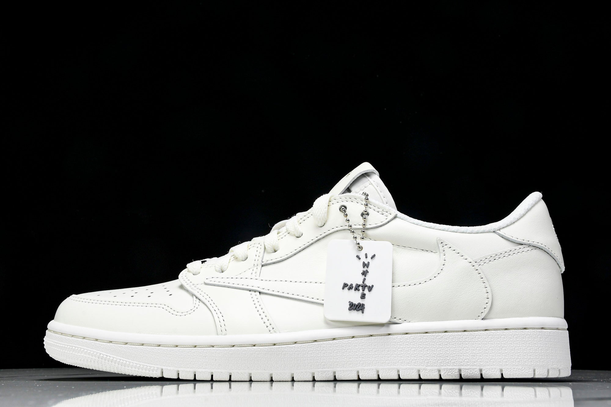 Travis Scott AJ1 Retro OG Low 'White Party' – Drip Locker UK