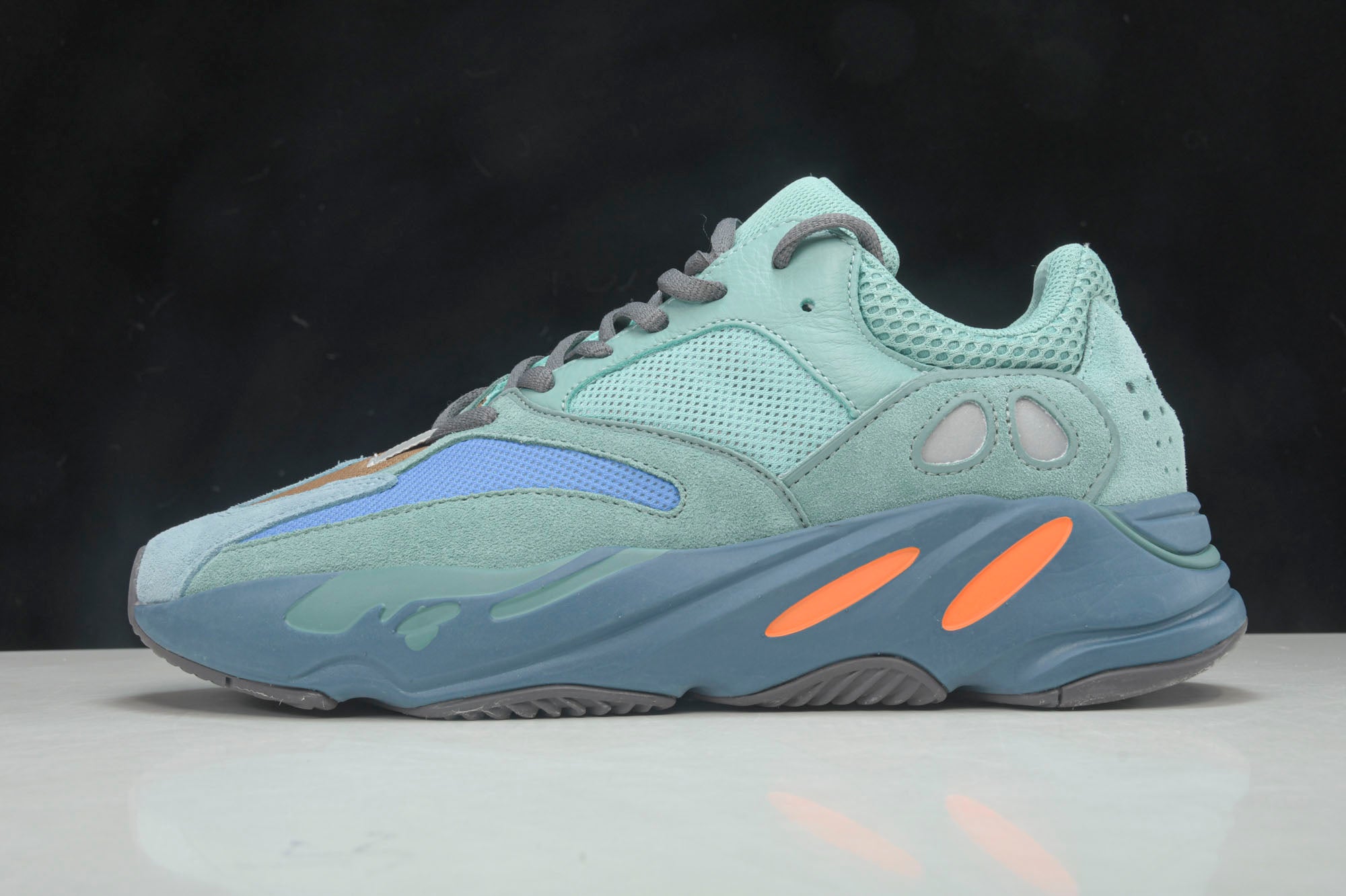 Yzy Boost 700 Faded Azure – Drip Locker UK