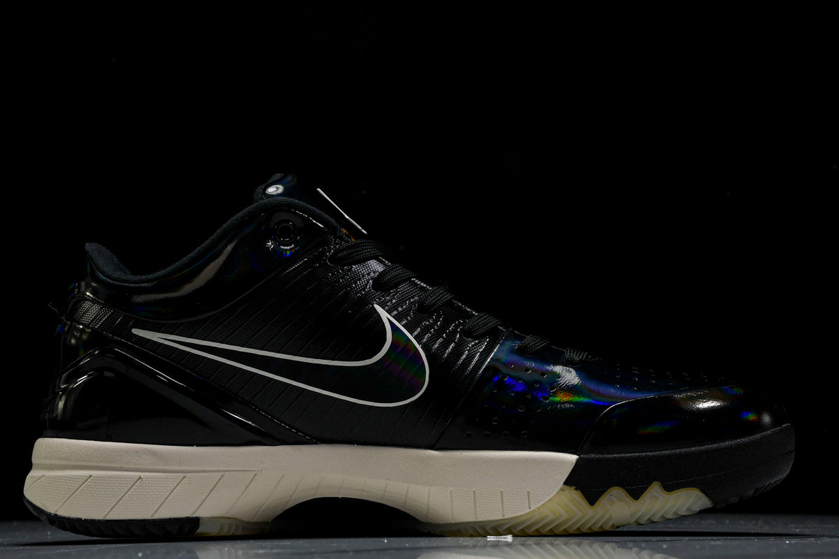 Kobe 4 x Undefeated 'Black Mamba' – Drip Locker UK